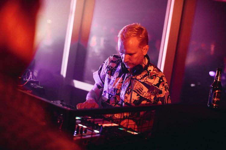 Musician and Composer Hans Berg in Concert | National Nordic Museum